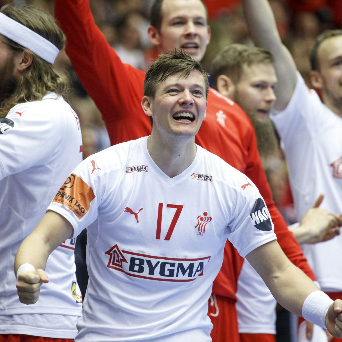 Lasse Svan var nervøs, da han fik sin sidste lønseddel: Det arbejder ...